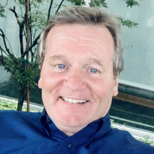 Contact Us | Greg Tilley's Repos - New Homes